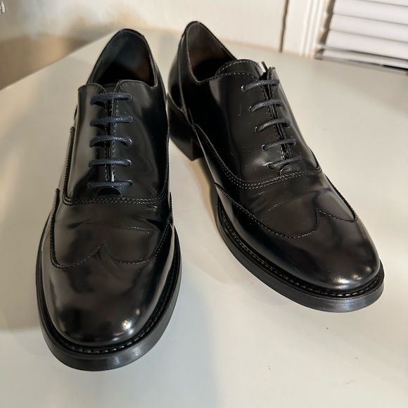 Boemos | Shoes | Put Your Best Foot Forward In Womens Size 75 Black ...